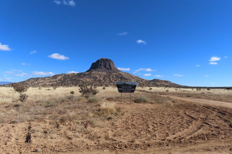 Cabezon – Shark Tooth Ridge – and the Rio Puerco Necks | Gentle Art of ...