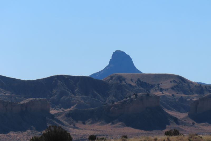 Cabezon – Shark Tooth Ridge – and the Rio Puerco Necks | Gentle Art of ...
